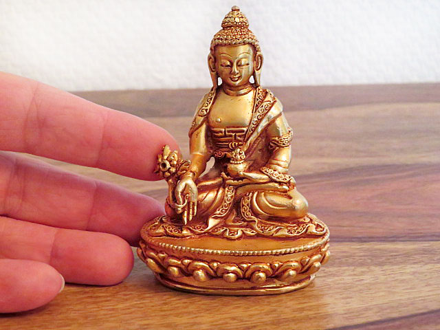 https://shop.inocencia.de/inocencia-p7502h12s20-Medizin-Buddha-Statu.htm